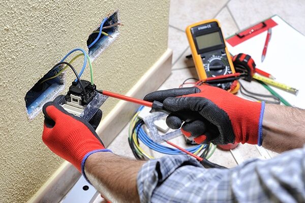 The Dangers of Wet Electrical Wiring and How to Stay Safe | Potts